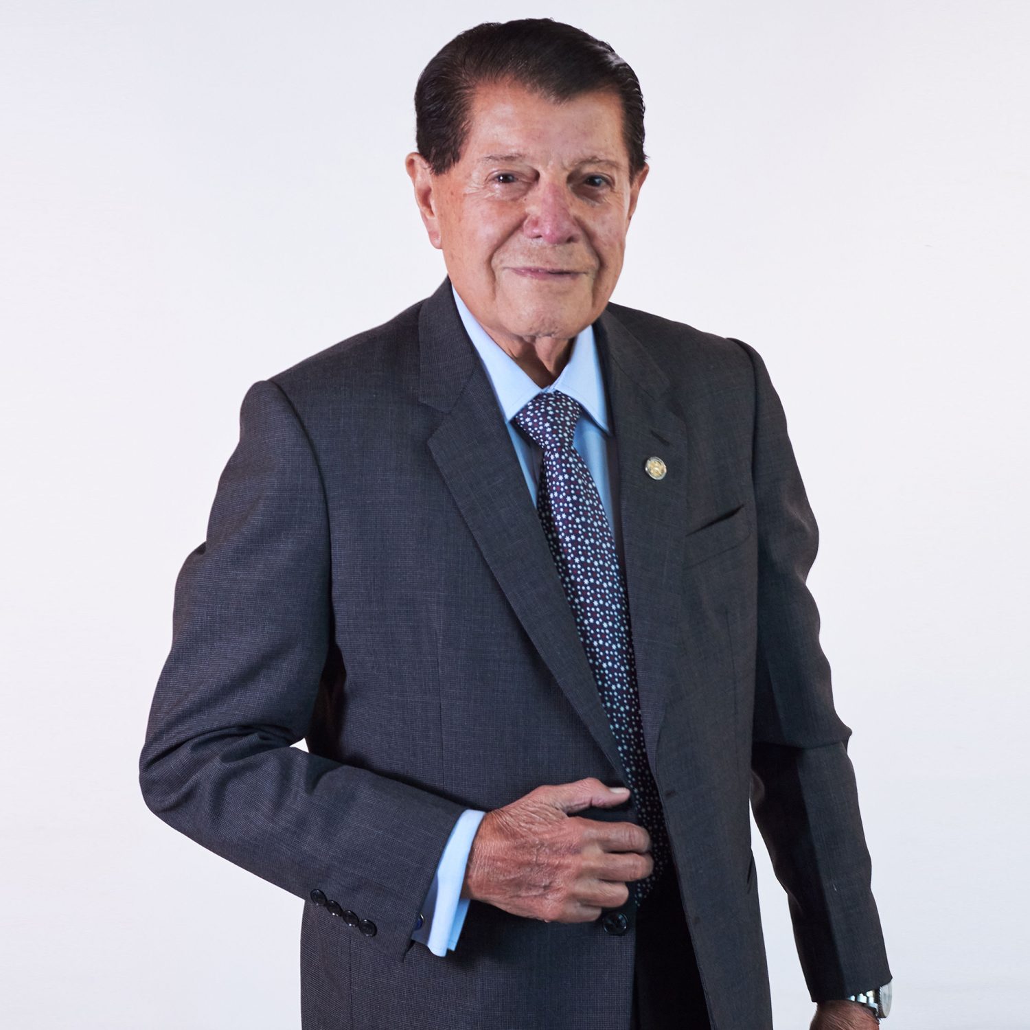 Nuestra Firma – Romero Pineda